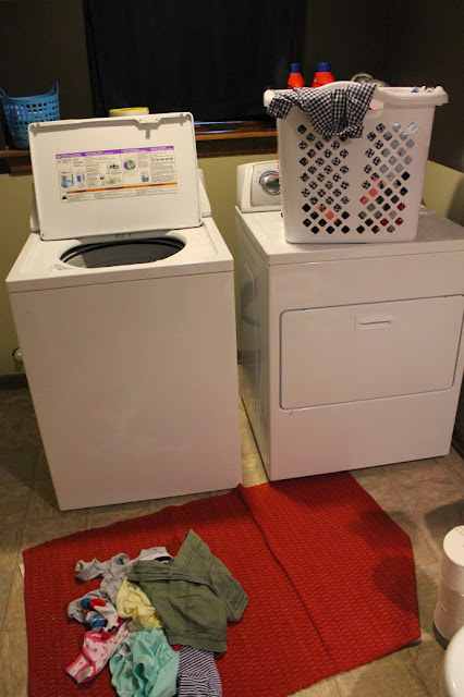 Our Beautiful Mess: Photo Every Hour