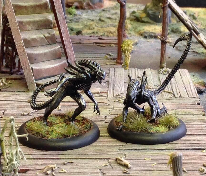 GMorts Chaotica: Aliens Vs Predator Miniatures Game - Painted ...