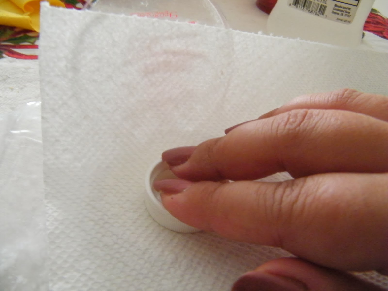 noxyism: How to Repair Cracked Powder Makeup