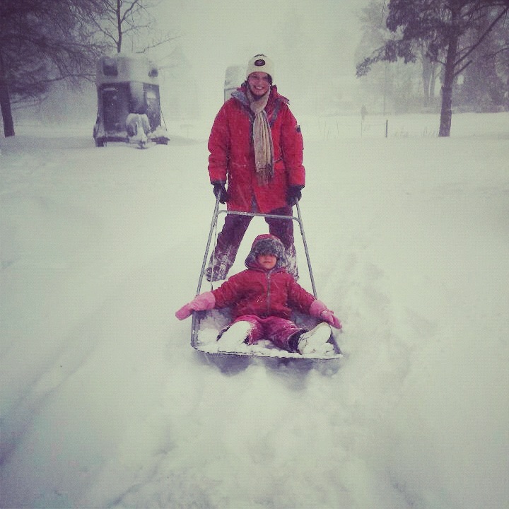 Jessica Pira: Snökaos i stockholm och inställd hoppträning igen!