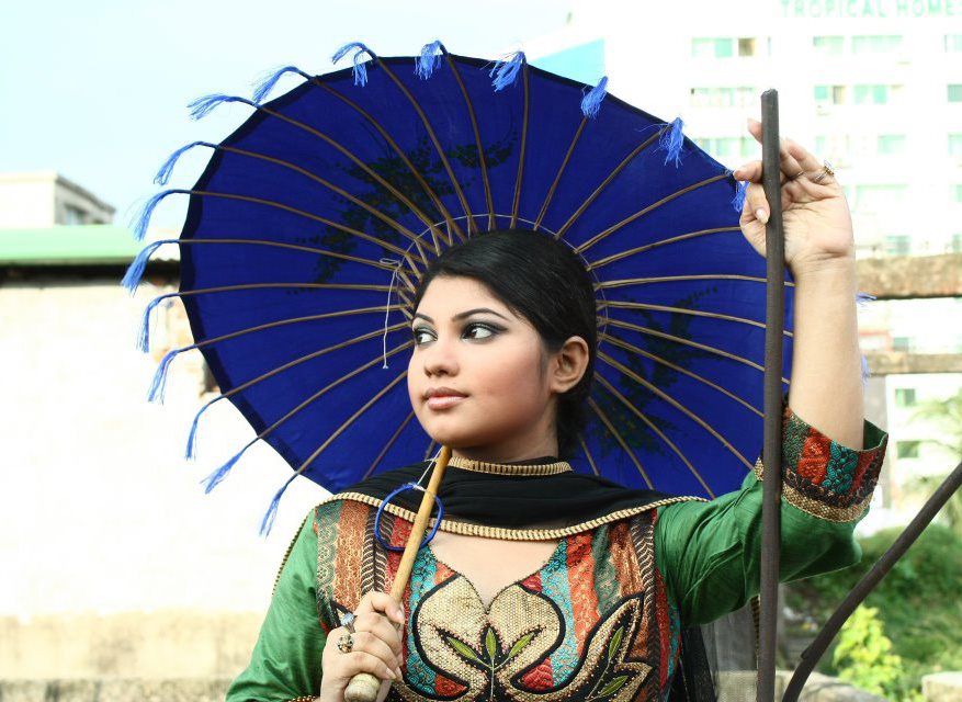 Lifestyle of Dhaka: Hot RJ Angel Nisha of Radio Swadesh Dhaka