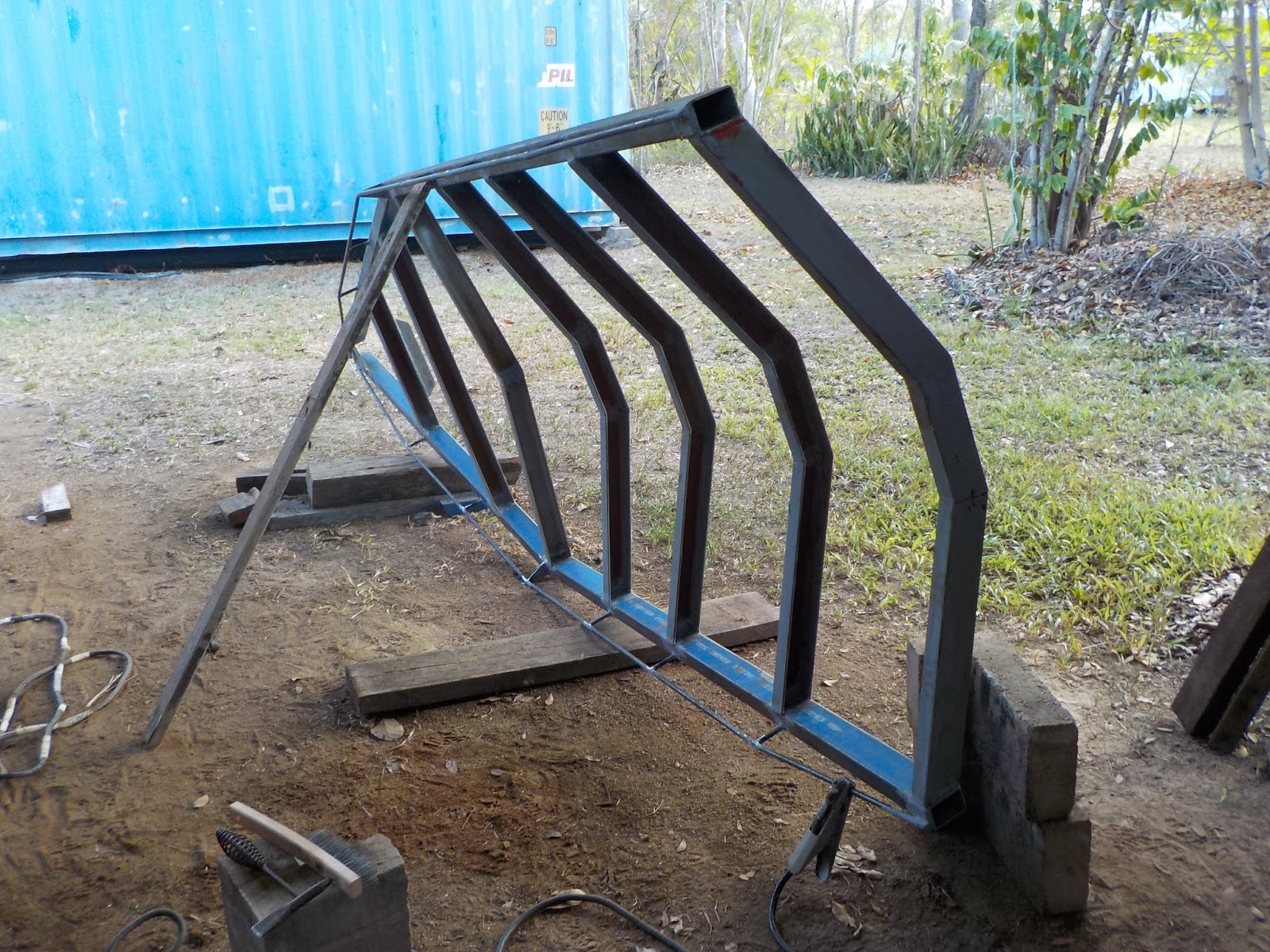 Waterways : Trailer build Ep8_extra frame bracing