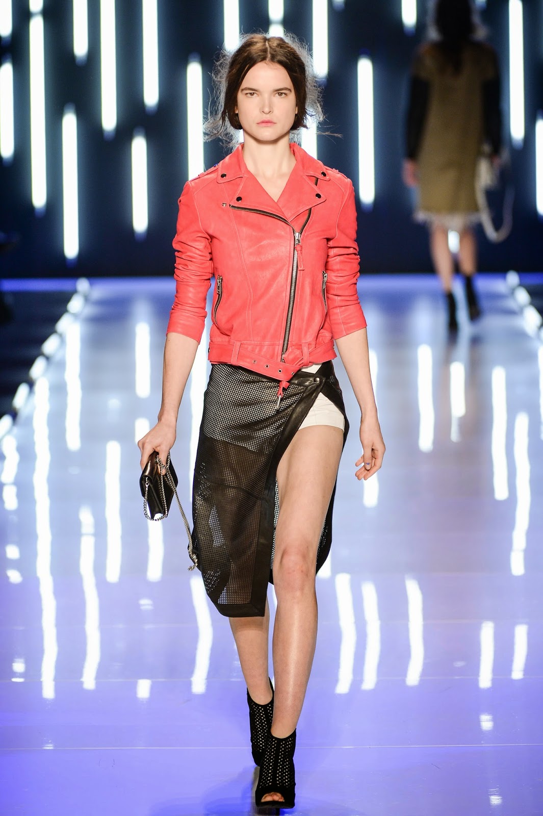 Fashion Studio Magazine: WORLD MASTERCARD FASHION WEEK SS 2015