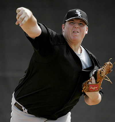 PALADIN'S SQUARE: BASEBALL: AMERICA'S FATTEST GROWING SPORT???