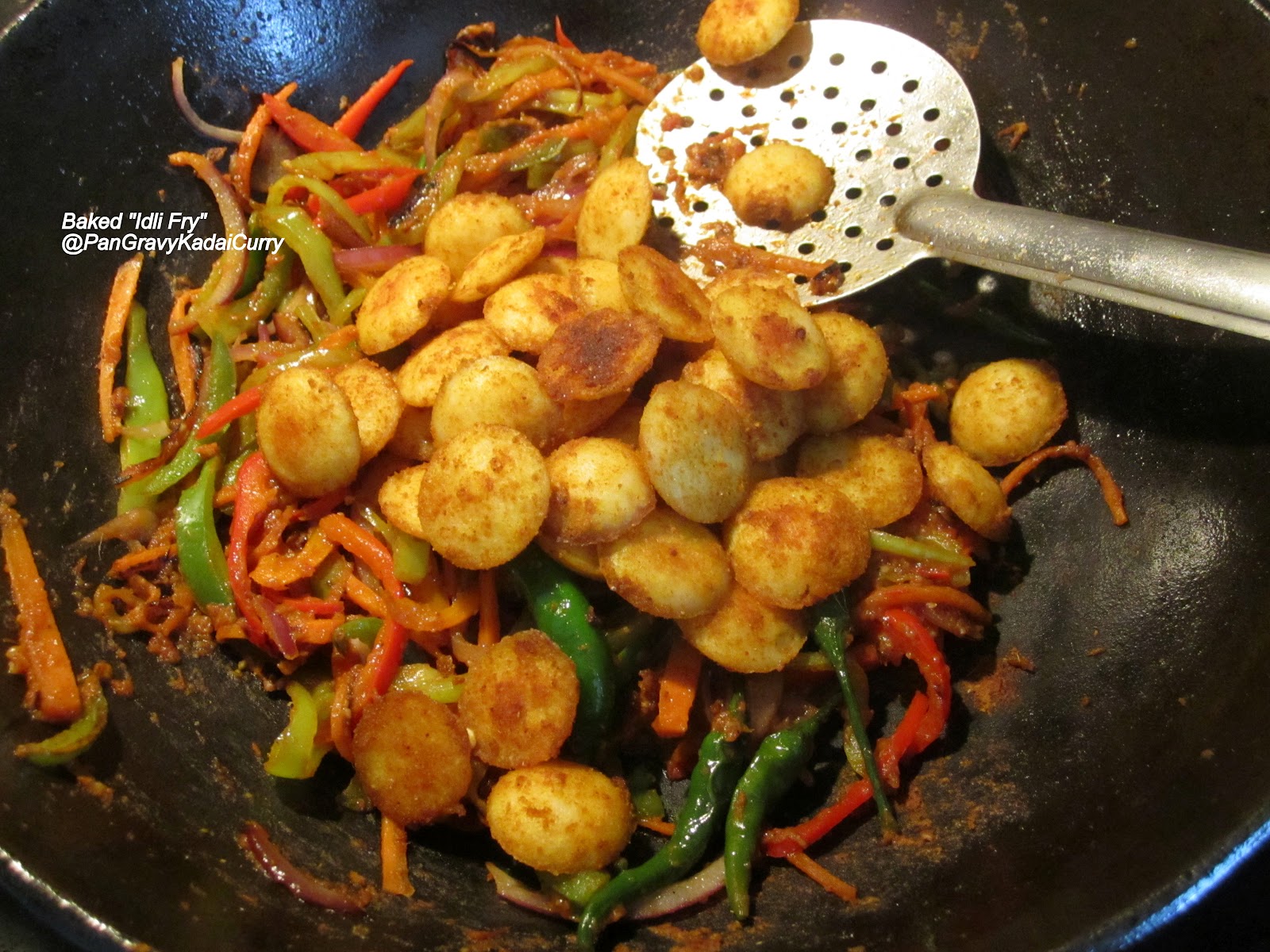 Pan Gravy Kadai Curry: Healthy Oven-Baked "Fried Idli" With Veggies