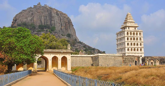 Gingee Fort- most secure fort in India - Navrang India