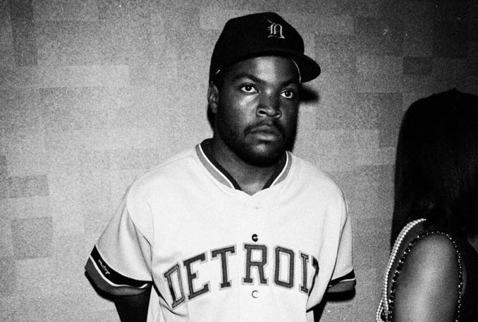 ICE CUBE - THE PREDATOR (1992)