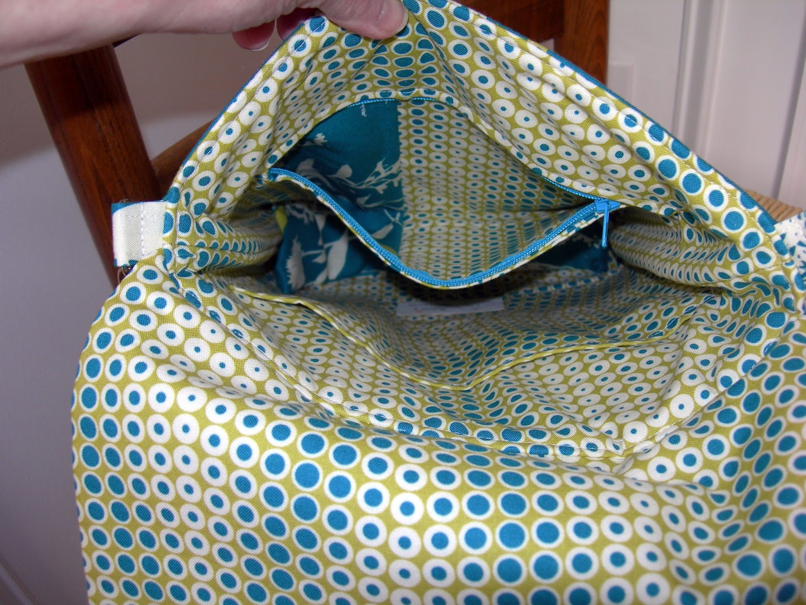 Susie's Sunroom: The Convertible Bag