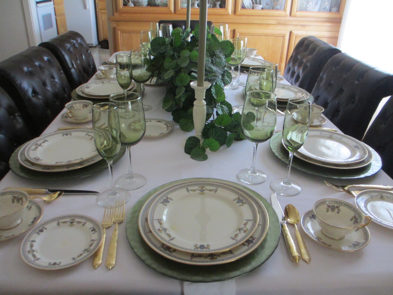 The Welcomed Guest: Lenox The Colonial Tablescape