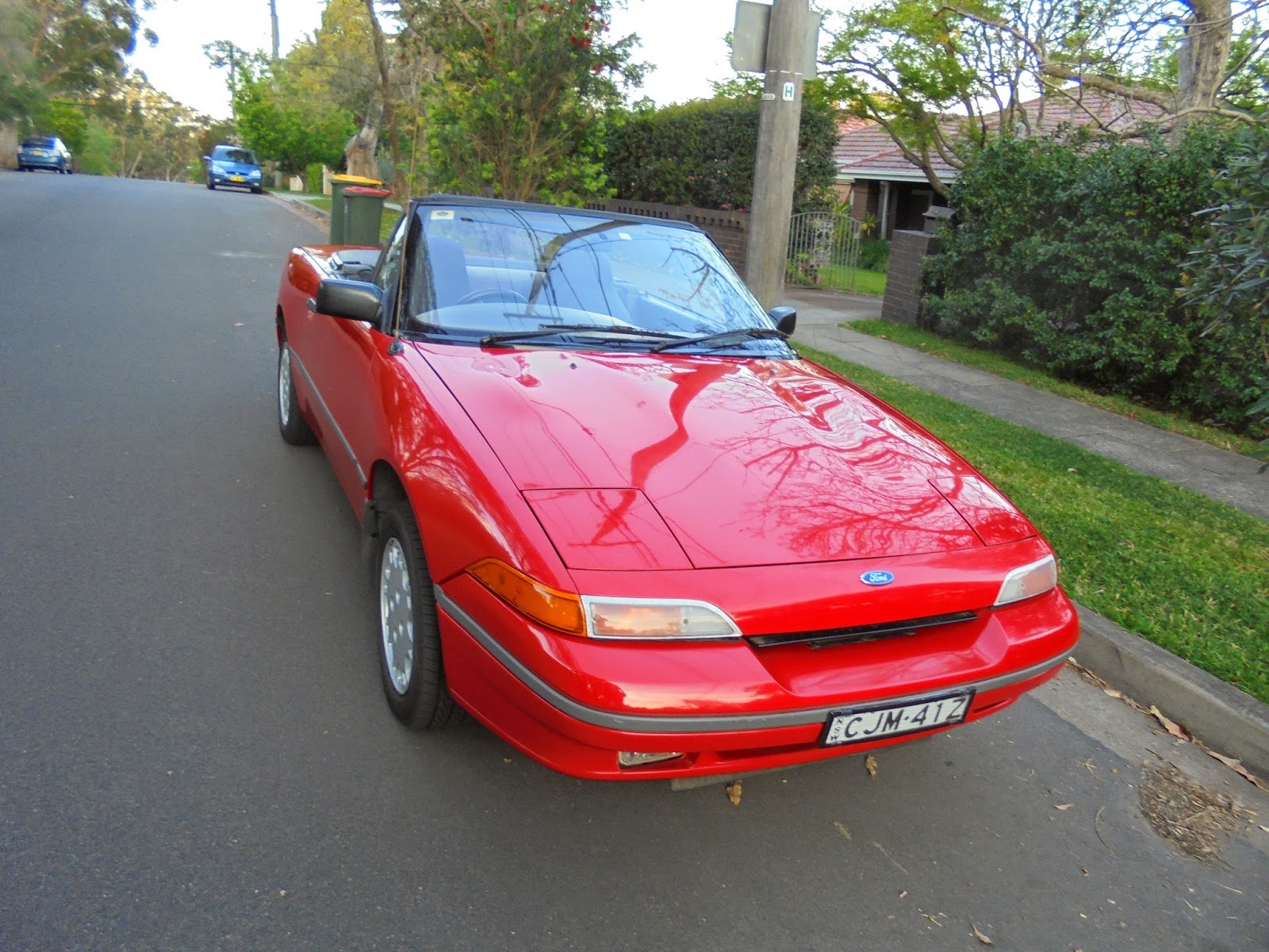 Aussie Old Parked Cars: 1990 Ford Capri DOHC 16V (SAII)