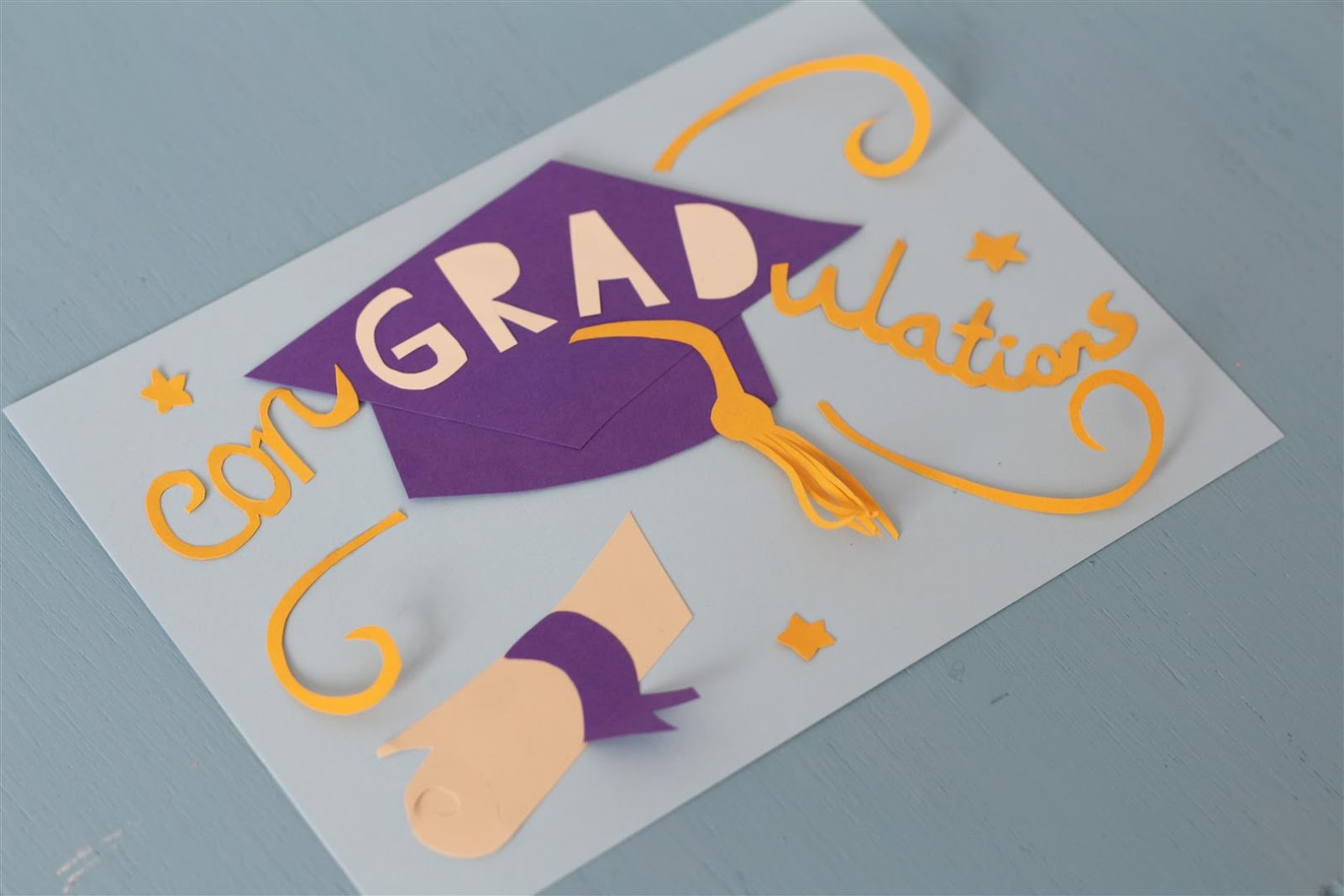 emuse: College card designs