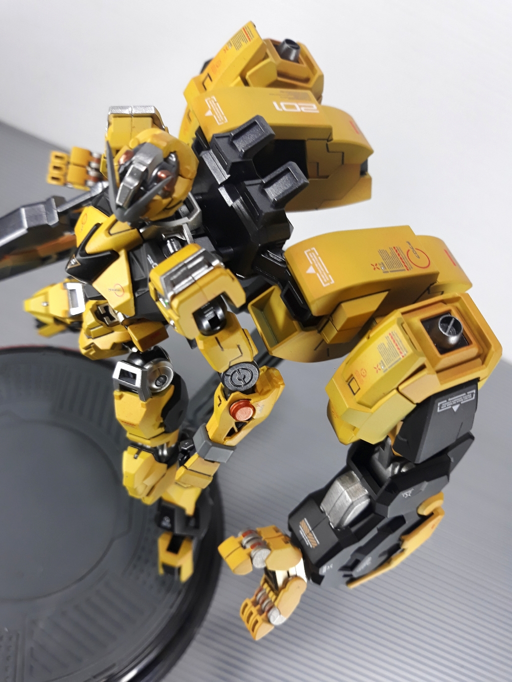 Custom Build: HG 1/144 Gundam Dantalion Ver. Bee - Gundam Kits ...