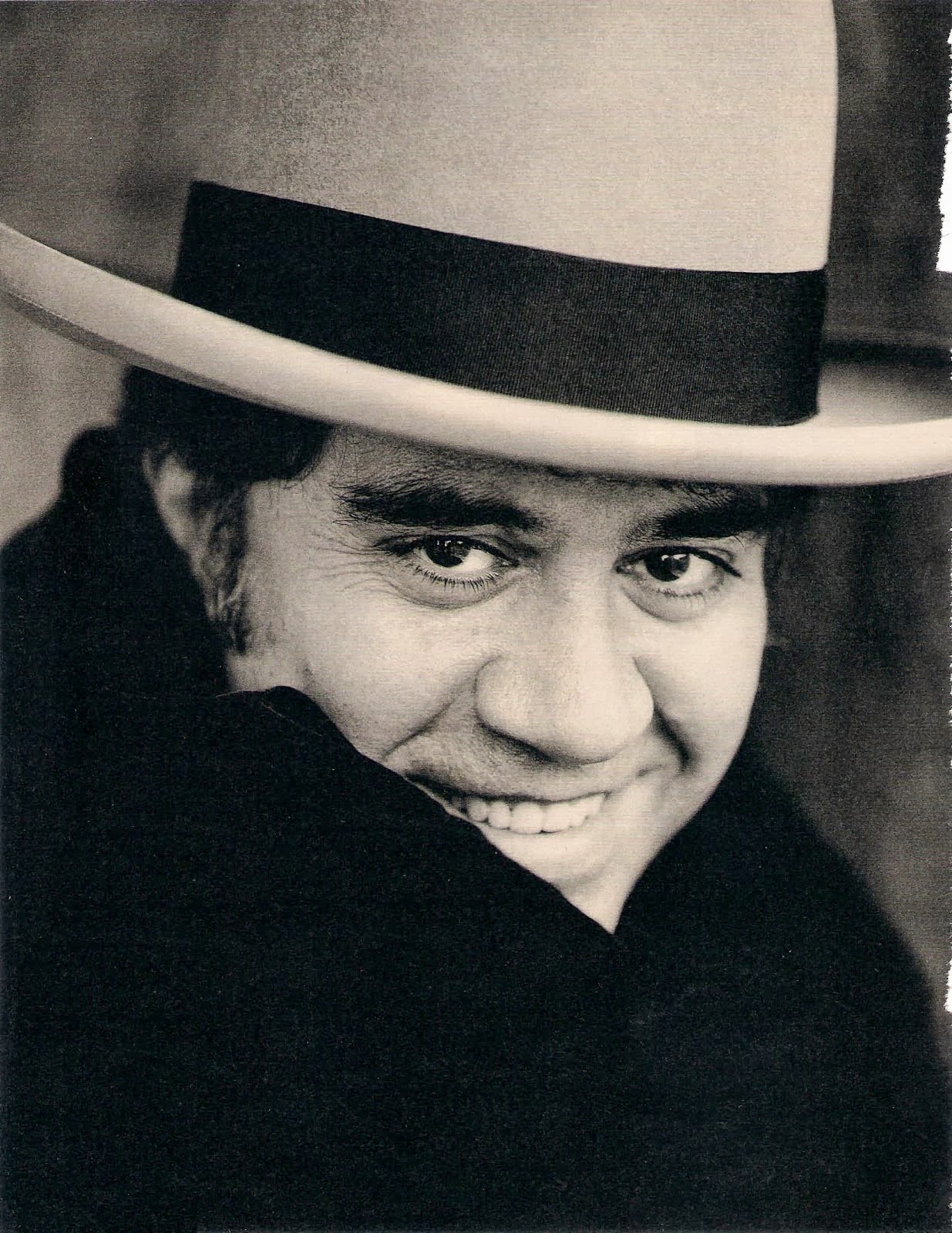 LINTERNA MÁGICA: Pedro Almodóvar, Premio Honorífico 2013 de la Academia ...