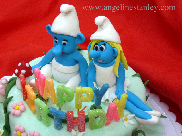 Heavenly Cake Creations: Smurf Cake