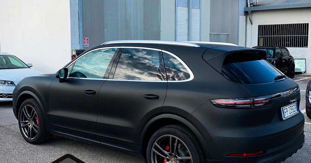 wrapping: car wrapping - porsche cayenne - nero opaco