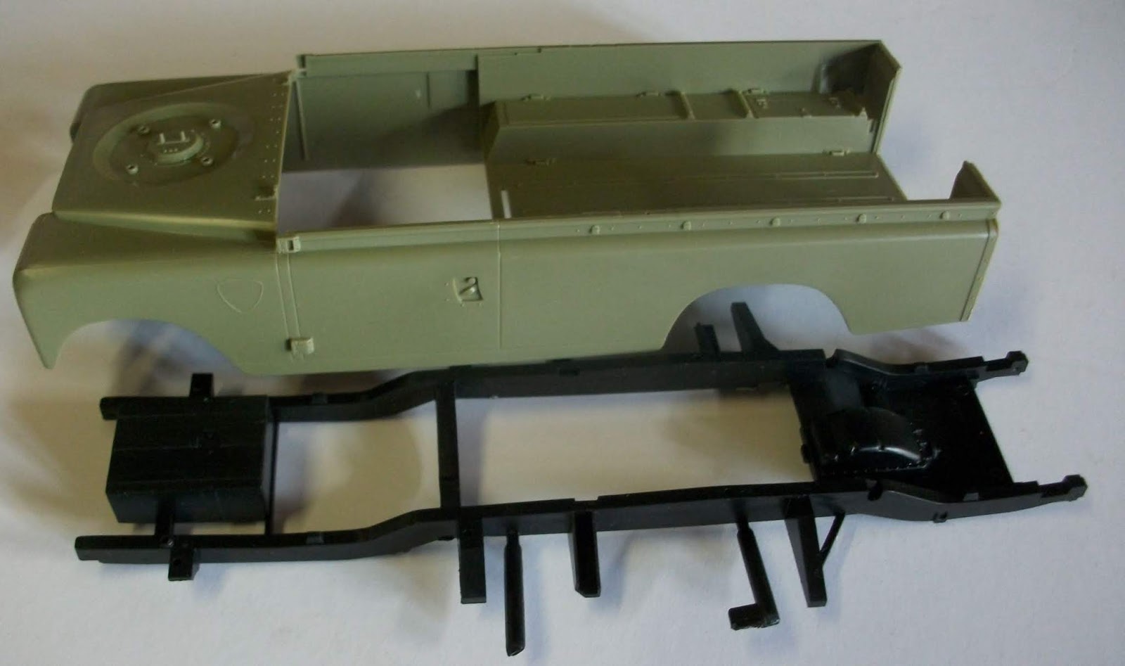 Maquettes Dioramas Sampiero Models: Land Rover 109 paratroopers