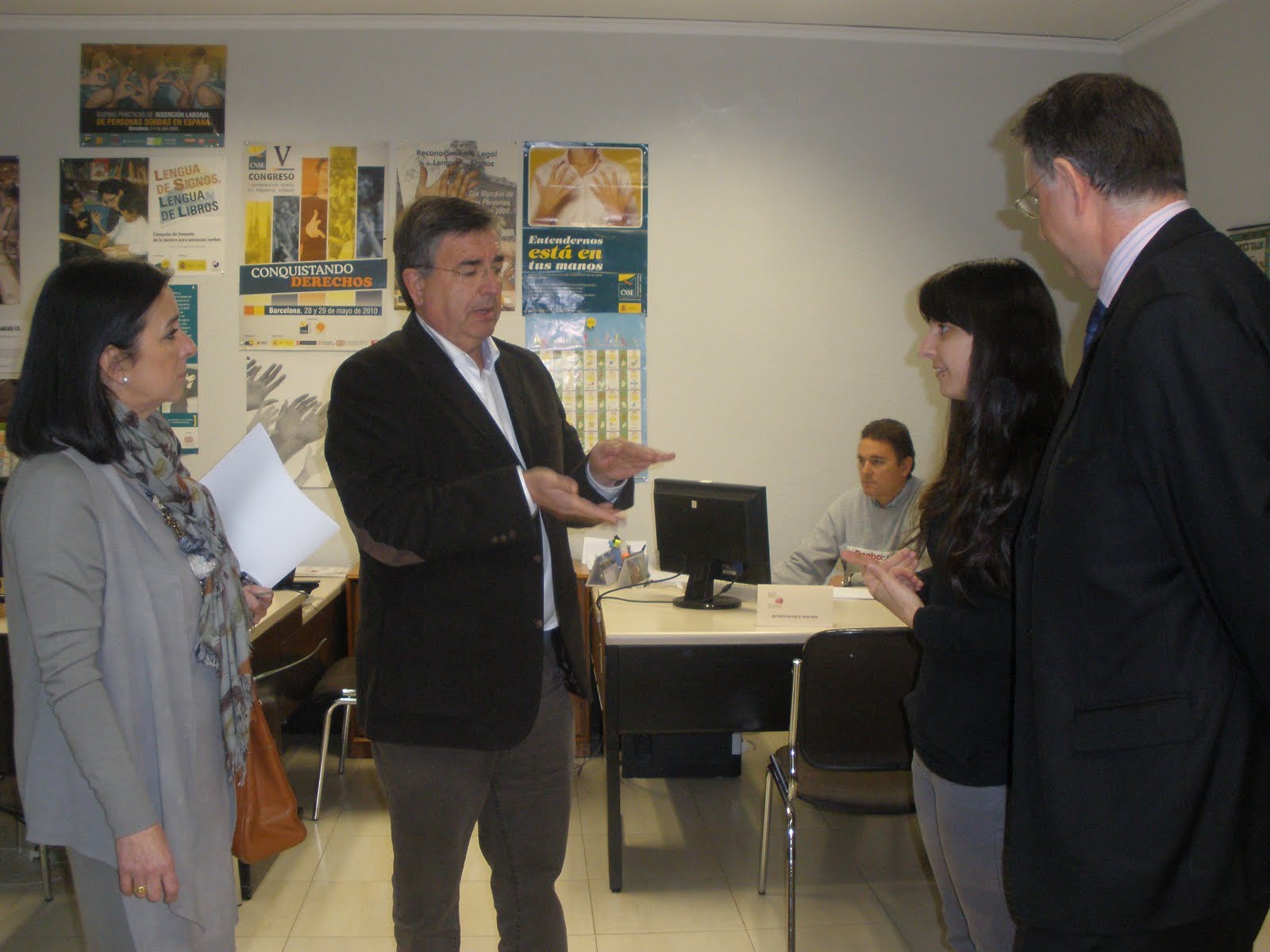 ASOCIACION PERSONAS SORDAS DE CASTELLON: VISITA NUESTRA ASOCIACIÓN DÑA ...