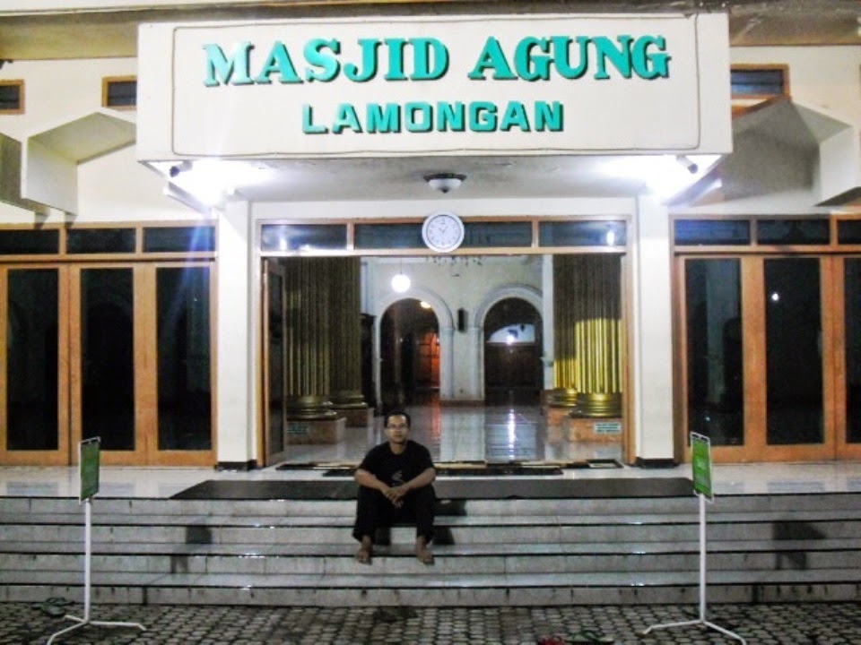 Wiyak Bumi Wiyak Langit: Cerita tentang orang Lamongan tidak makan ikan ...