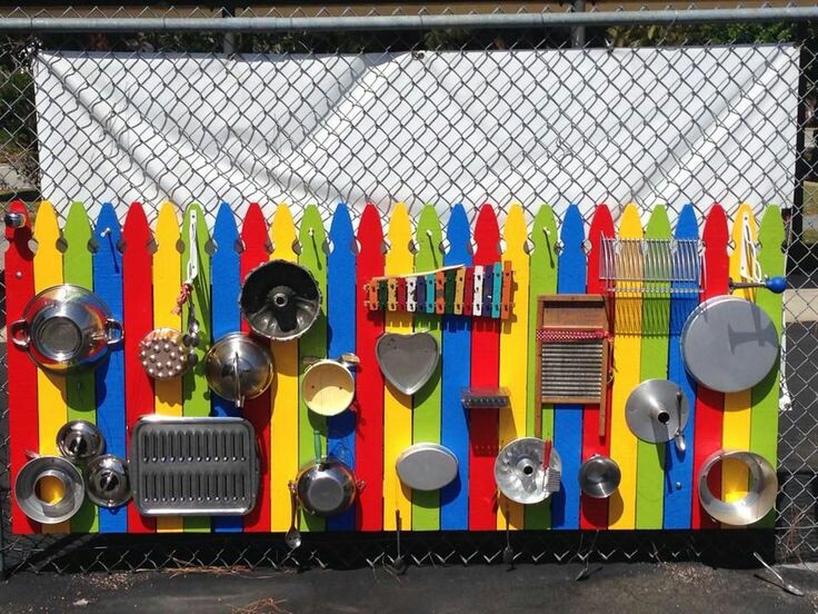 PEQUEfelicidad: PARED MUSICAL: EL PRIMER INSTRUMENTO PARA NIÑOS