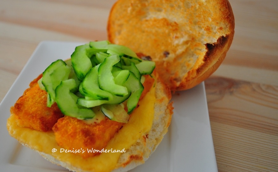 Homemade Fillet-O-Fish with Iglo Vissticks - Denise's Wonderland