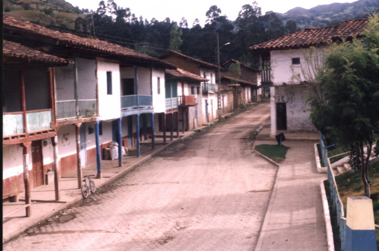 LEYENDAS Y TRADICIONES: CHUQUIRIBAMBA ¿QUÉ SABEMOS DE ESTE PUEBLO?