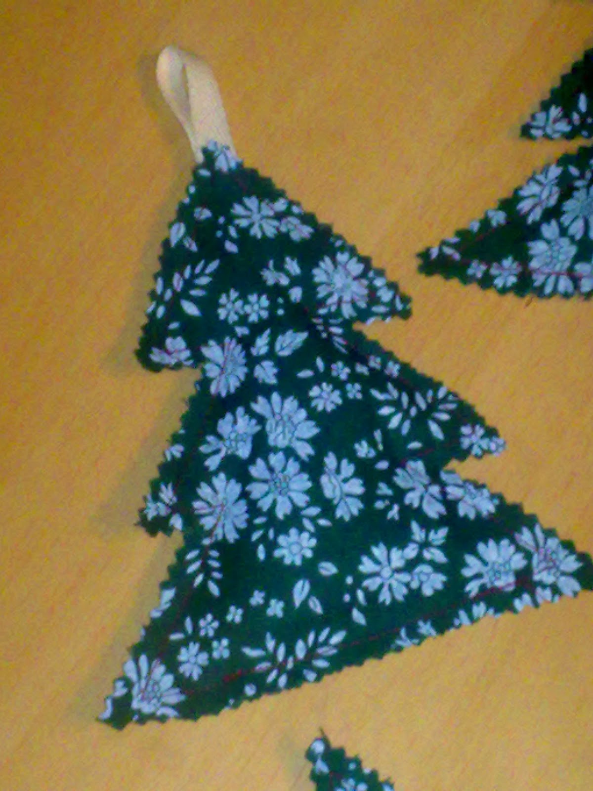 Godi mi: Smrekice s sivko