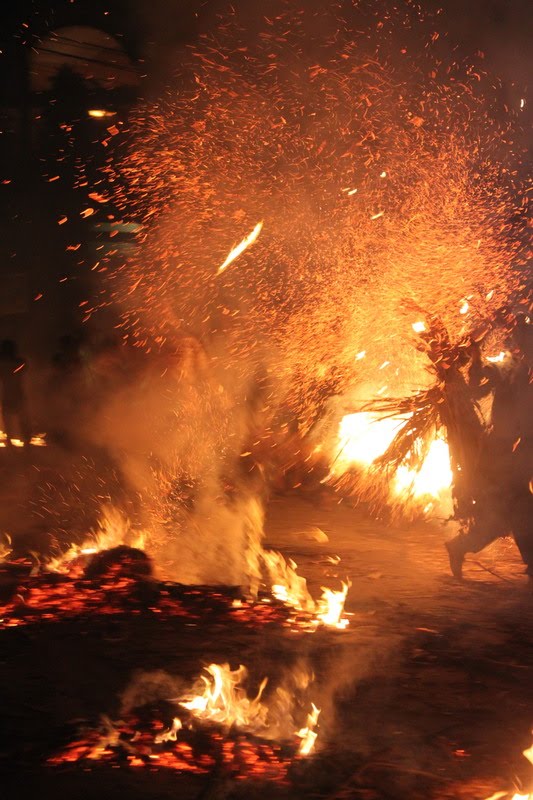 Ancient or Antique Objects: Culture "War of the Torch" Culture Of ...