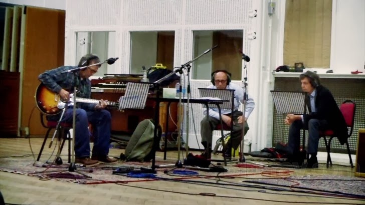 McCARTNEY PHOTO BLOG: Paul with Eric Clapton and Tommy LiPuma In the studio