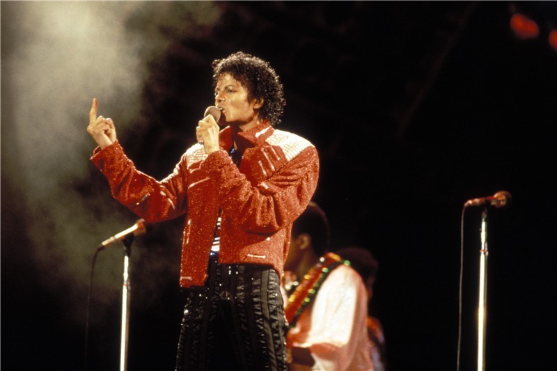 MJJ Photo Gallery: Michael Jackson - Victory Tour (The Jackson Tour)