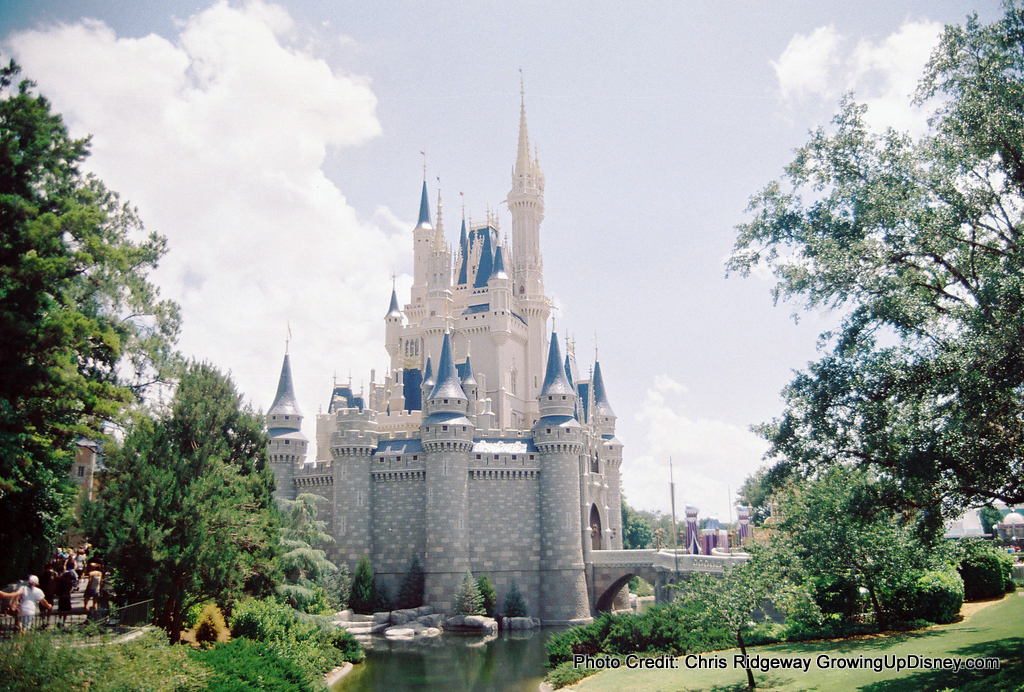 Growing Up Disney: Photo Flashback! Cinderella Castle