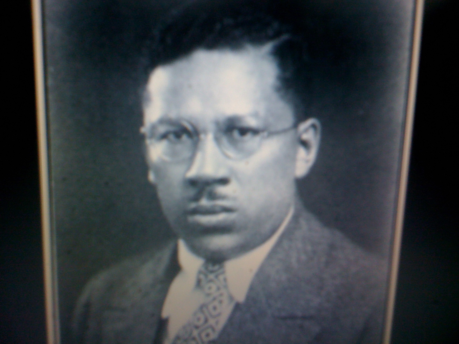 THE BLACK SOCIAL HISTORY:: BLACK SOCIAL HISTORY : THE FIRST BLACK ...
