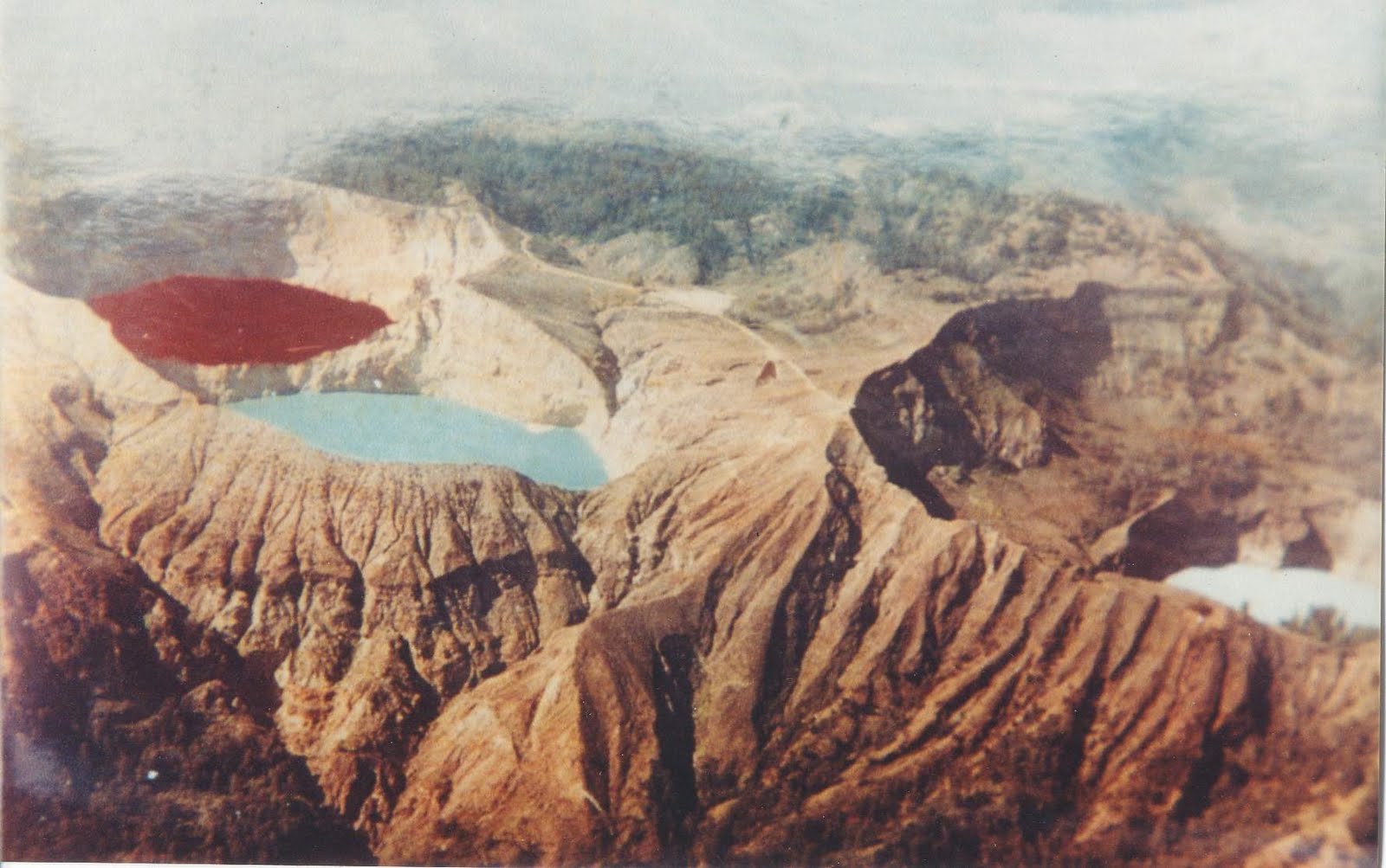 Kelimutu Lake "the three color lakes"