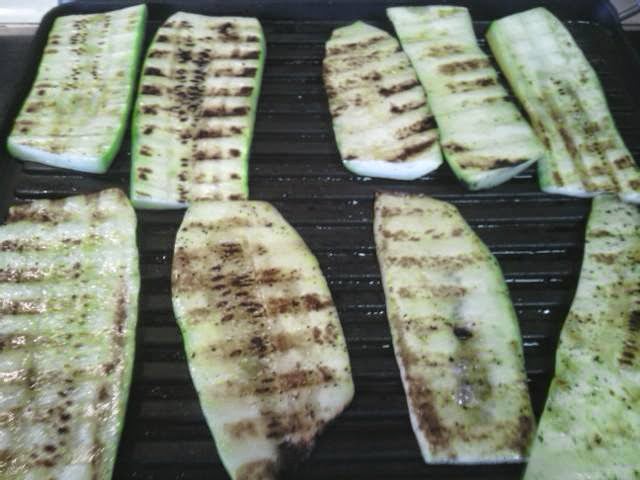 Cantinho da Joana: Recita do Dia: Courgettes Grelhadas