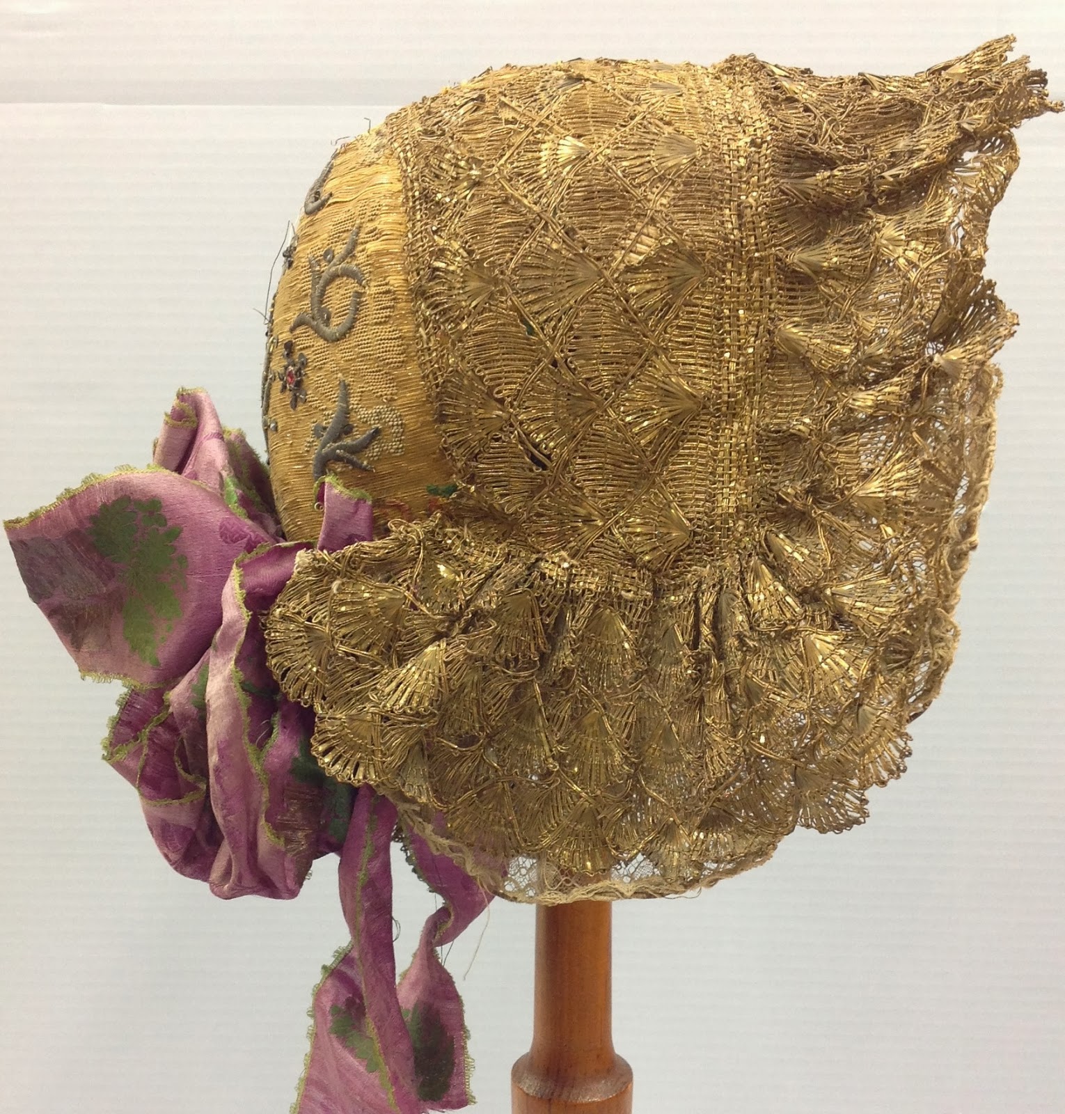 SilkDamask : A Glimmer of Gold: A 19th Century Bonnet