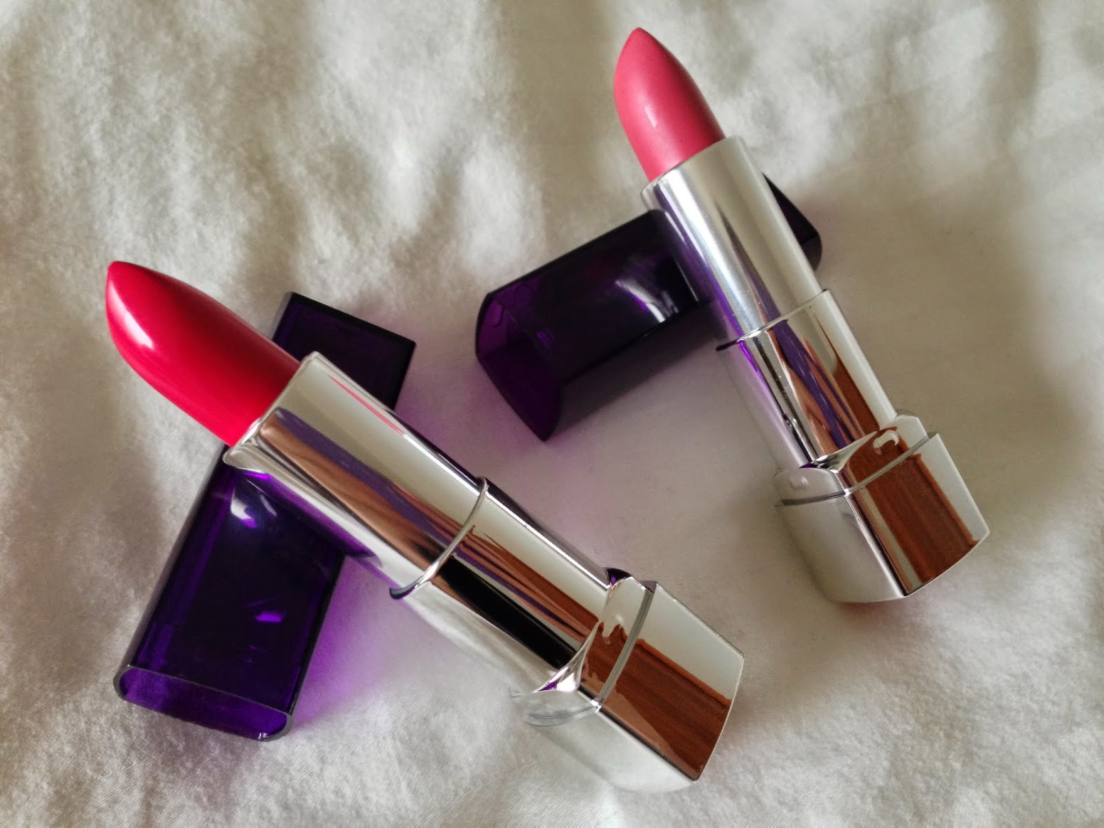 The Beauty of Red Roses: Rimmel London Moisture Renew Lipstick Collection