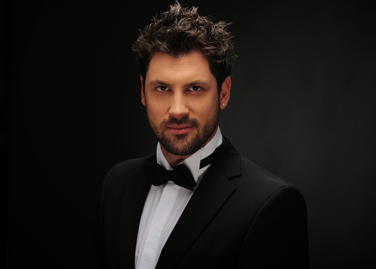 RETRO KIMMER'S BLOG: MAKS IS BACK ON DANCING WITH THE STARS THIS MONDAY!