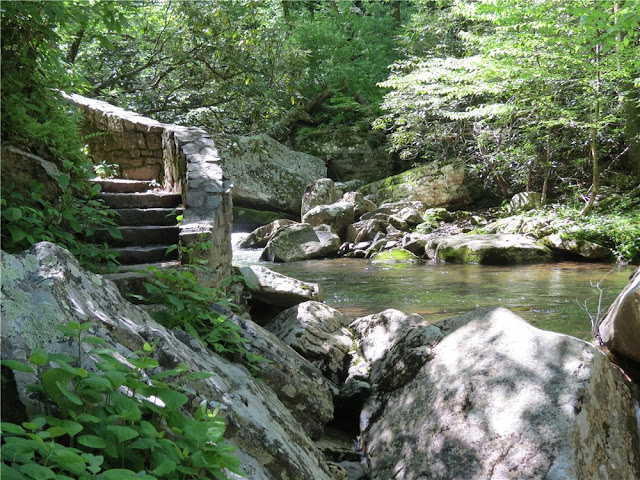 Gone Hikin': Jefferson National Forest, VA - Cascades and Barney's Wall