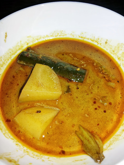 Jess-KITCHEN-Lab: Curry Vegetables side dish for Roti Canai