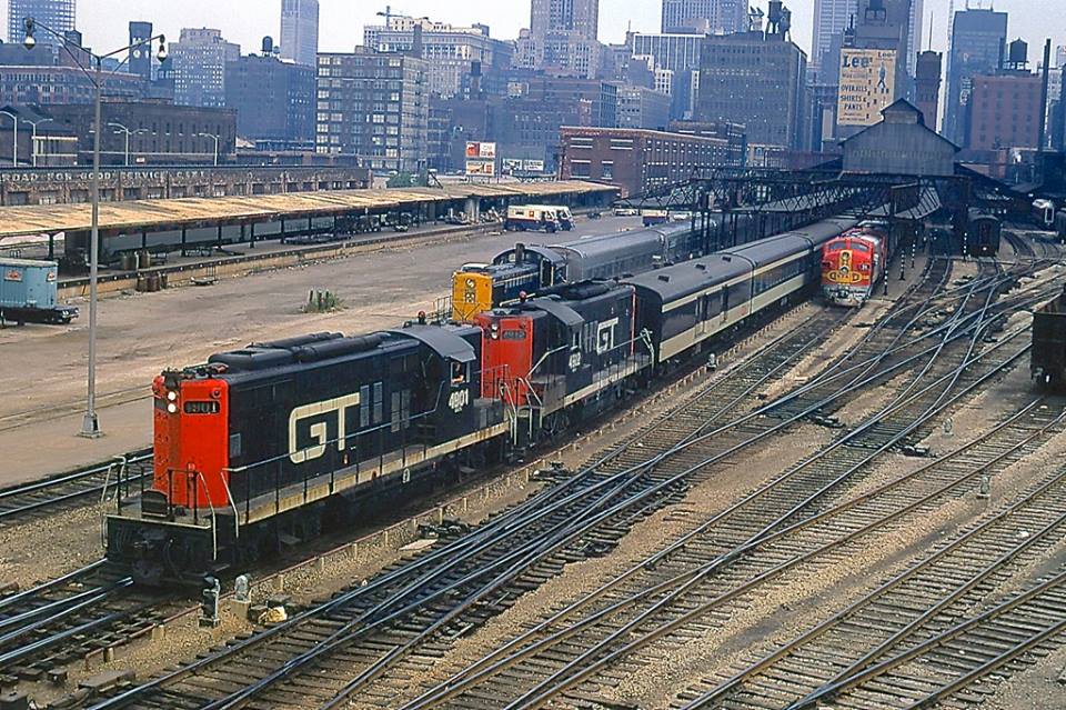 Towns and Nature: Chicago, IL Depot: 1885-1976 Dearborn Station