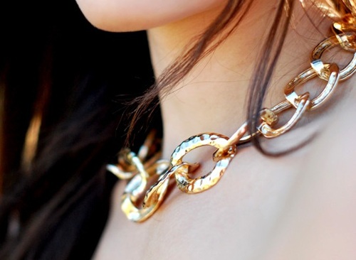 StyleGodis: Inspo: chunky chain necklaces in gold
