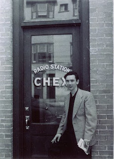 Lain's Log: I Hear Voices! - (SIRIUSLY!!)