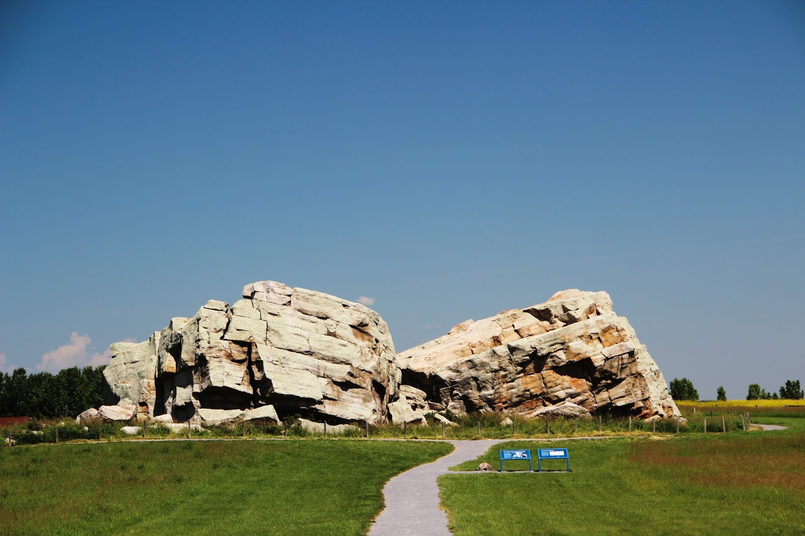 Get Me Outdoors: The Okotoks Erratic