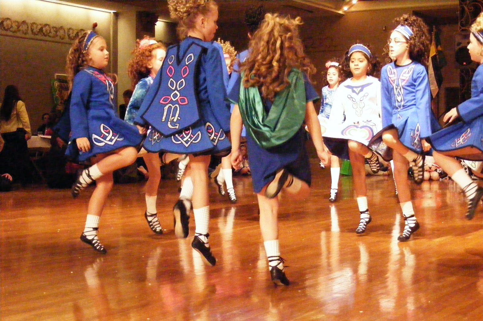 Scrumptious...: A ceili...