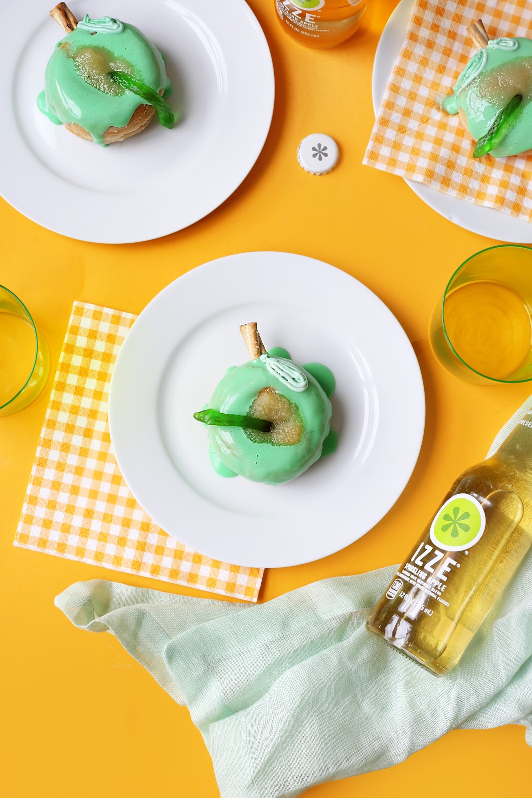 Rotten Apple Donuts / Hey, EEP!