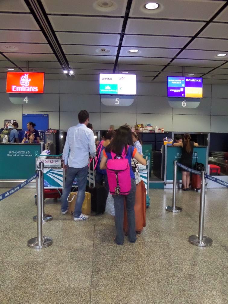 Philippine Airlines: Manila to Hong Kong Round-Trip in Pictures ...