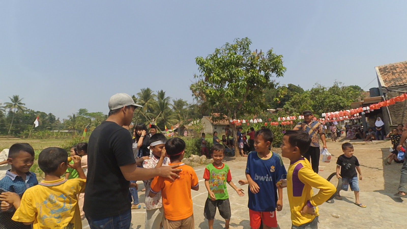 Menyambut HUT RI KE 73 CAMP PASIRLUTUNG Mengadakan Berbagai Lomba