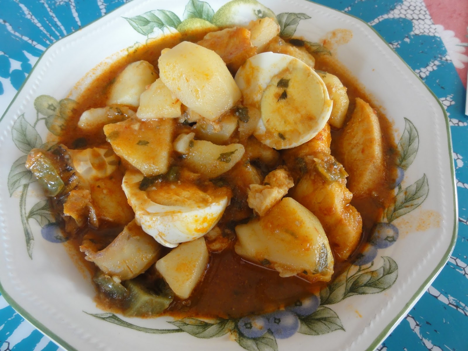 La Brujilla Cocinera: GUISO DE MUSOLA (CAZÓN)