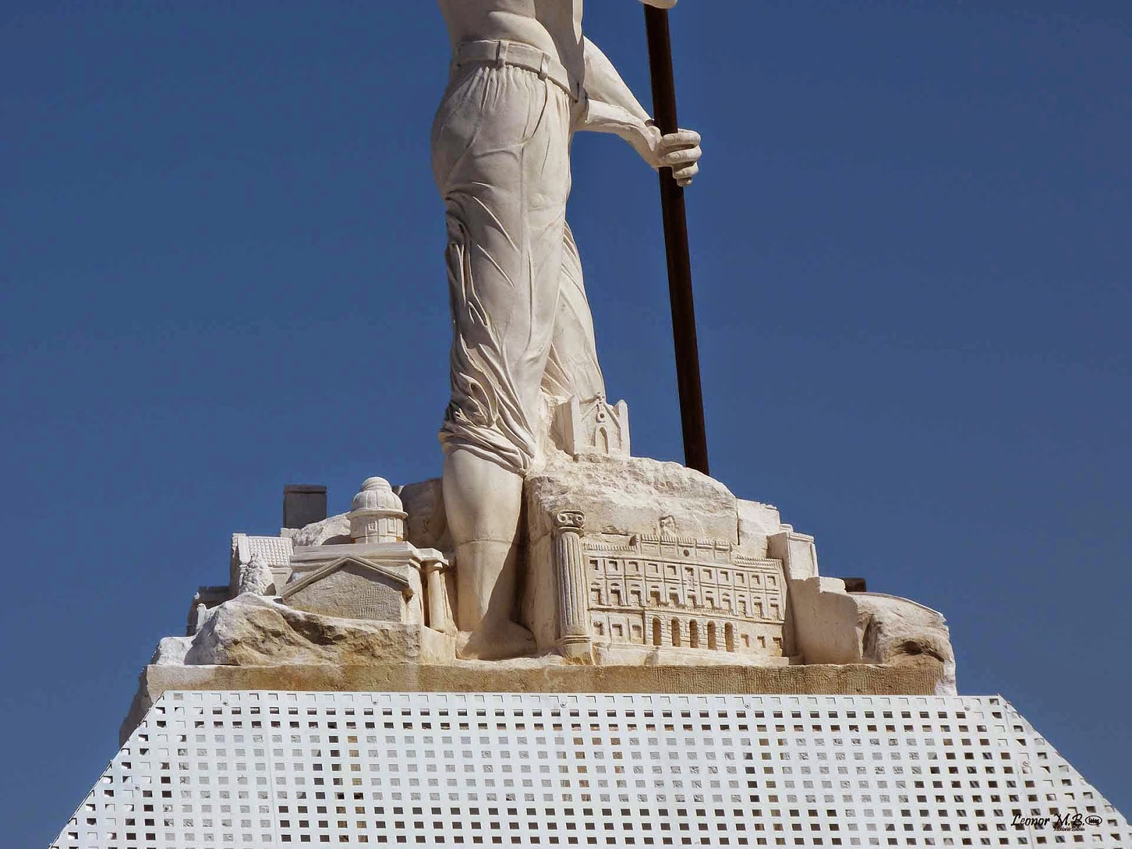 SAN FERNANDO. Ayer y hoy...y otras historias.: ROTONDA DEL SALINERO