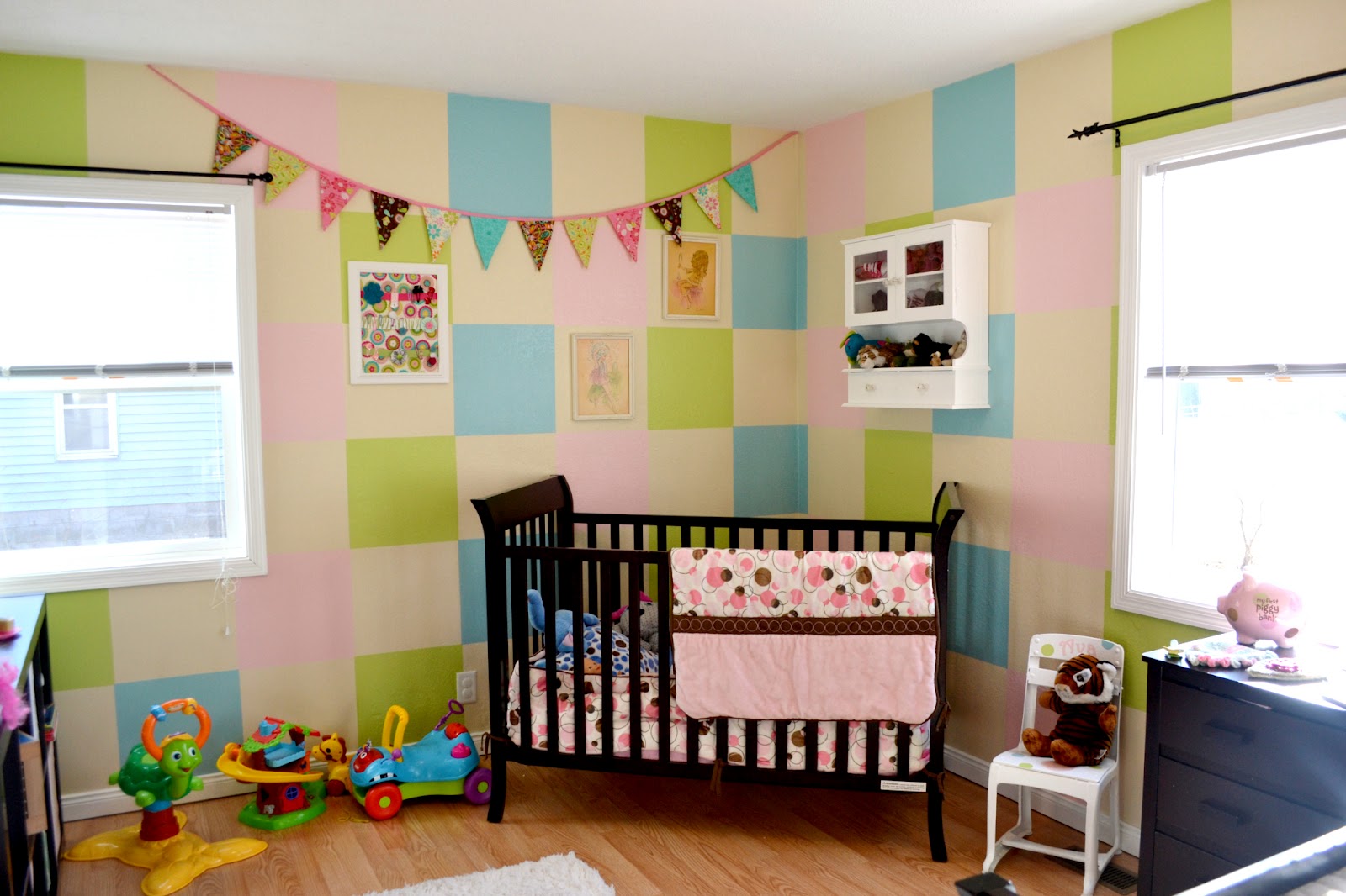 Averly Gets Creative: House Tour - Ava's Room