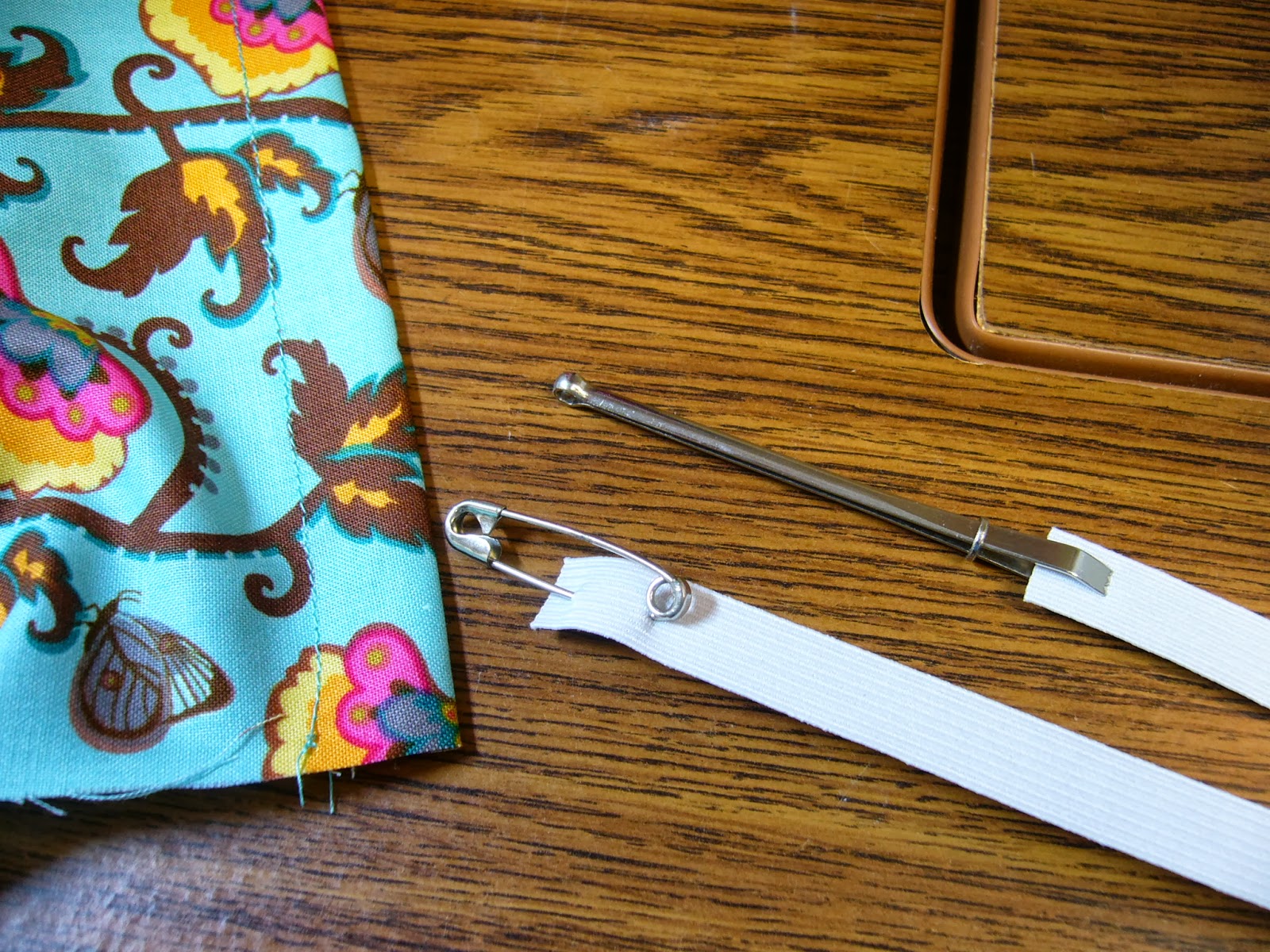 Simply Shoeboxes: Pillow Case Style Dress Instructions ~ How To Sew A ...